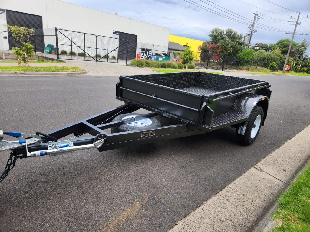 7x5 Deluxe Box Trailer | Roshar Trailers